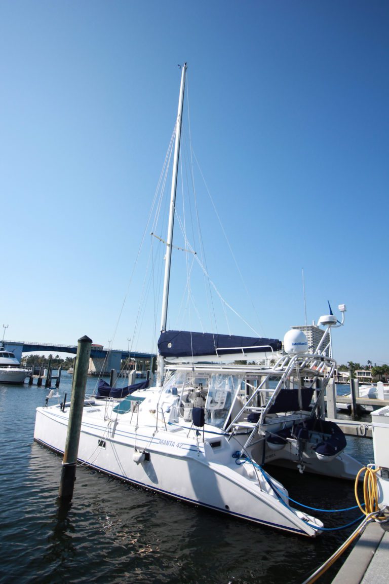 Manta 42 Catamaran ANYTHING GOES [Virtual Walkthrough] - Just Catamarans